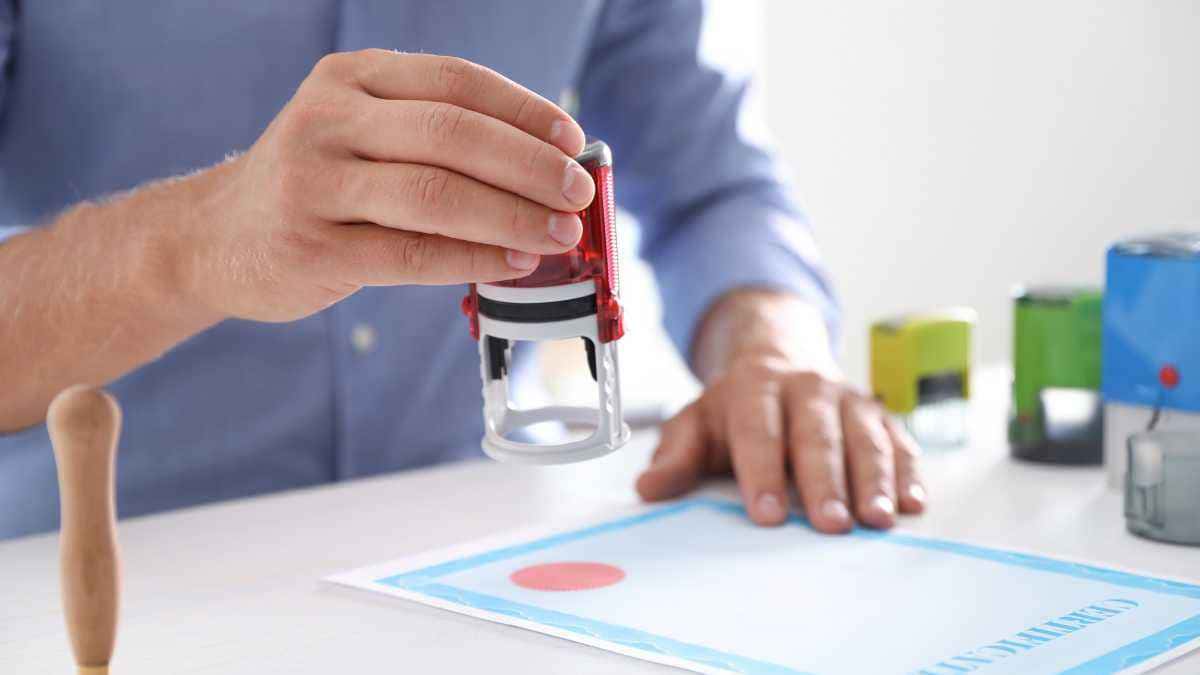 Qual é a diferença entre cartório e tabelionato? Guia completo para ...